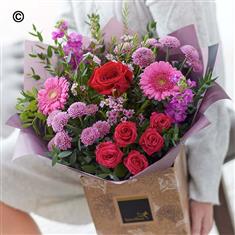 Flower Shop London, Wedding & Birthday Flowers Delivery.